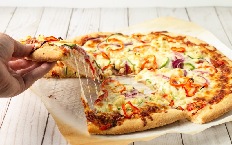 This Woman Has Been Eating Nothing but Pizza Slices for 31 Years ...